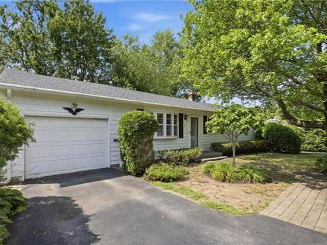 Madeleine Ave, Woonsocket, Home For Sale