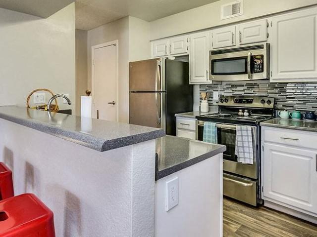 Madera Point Apartments 1 Bedroom Apartment for Rent at 445 S Dobson Rd, Mesa, AZ 85202 Holiday Village Neigborhood