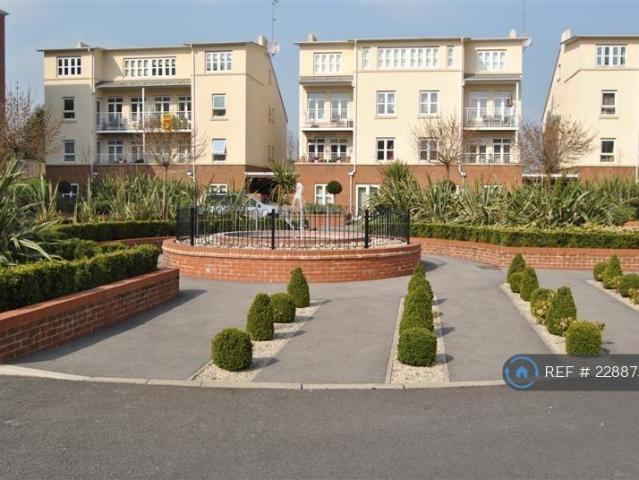 Madingley Court, London, N20 2 bed flat to rent £2,000 pcm £462 pw
