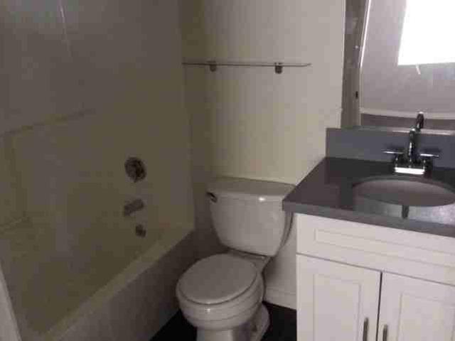 Madison on 5th LLC 1 Bedroom Apartment for Rent at 467 S Bonnie Brae St, Los Angeles, CA 90057 Westlake