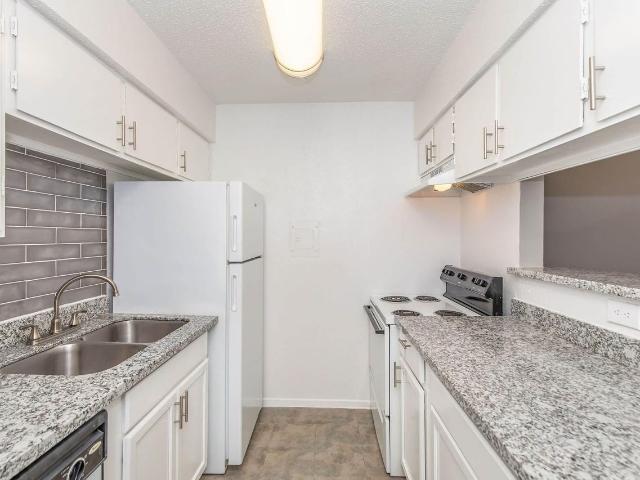 Madison at Bear Creek Apartments 3 Bedroom Apartment for Rent at 5735 Timber Creek Place Dr, Houston, TX 77084