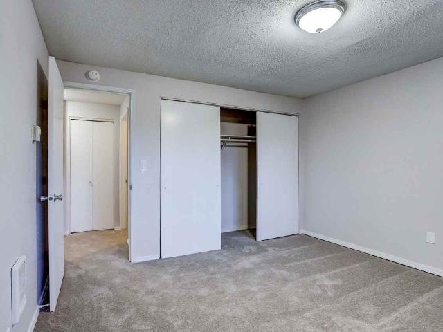 Madison Apartments 2 Bedroom Apartment for Rent at 8630 Sw Barbur Blvd, Portland, OR 97219 Multnomah
