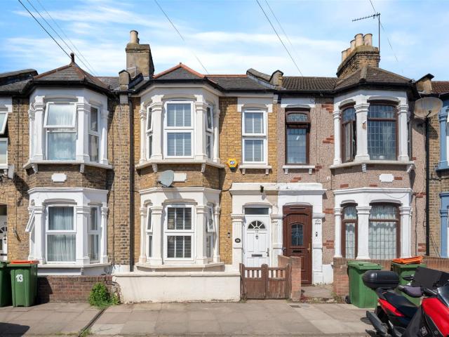 Madison Brook | Durham Road, Canning Town, E16