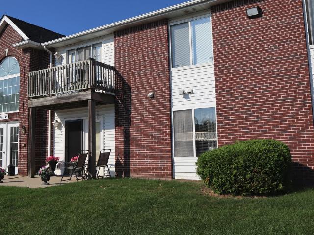 Madison Court 2 Bedroom Apartment for Rent at 301 Smith St, Clio, MI 48420