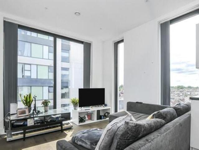 Madison Heights, Wimbledon, 1 Bedroom Apartment