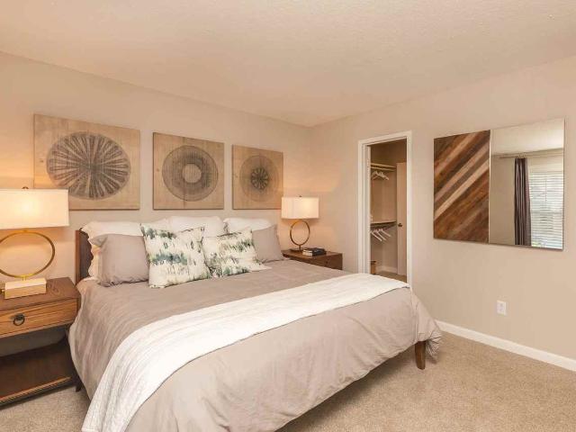 Madison Landing at Research Park and the Cottages 1 Bedroom Apartment for Rent at 2002 Flagstone Dr, Madison, AL 35758