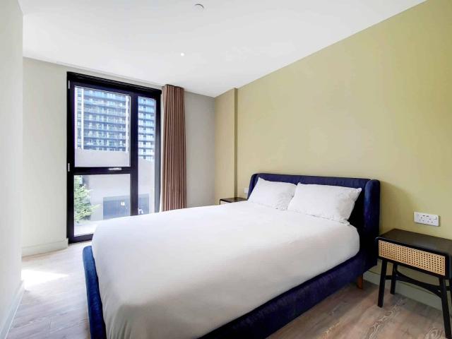 Madison, London Student Apartments | Amber