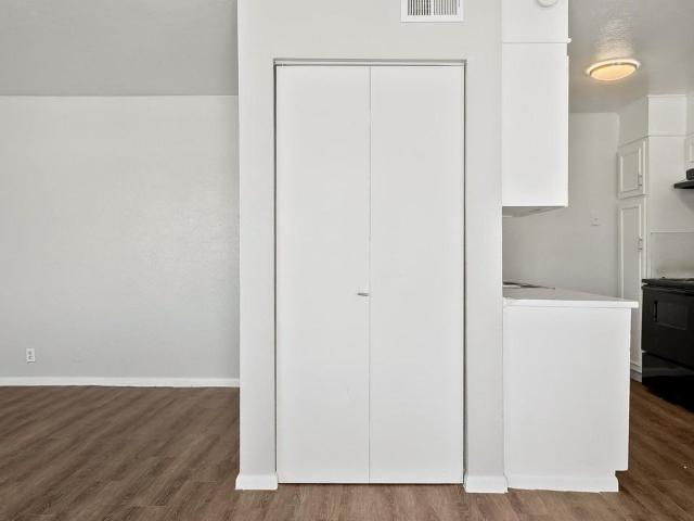 Madison Park Apartments 2 Bedroom Apartment for Rent at 9743 E 12th St, Tulsa, OK 74128