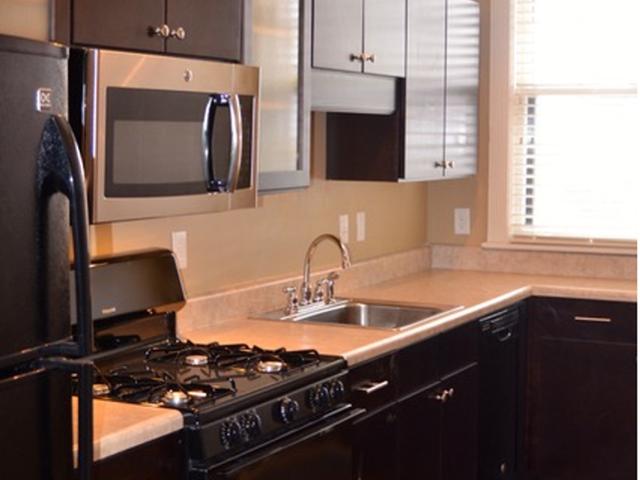 Madison Place Apartments 1 Bedroom Apartment for Rent at 1772 1772 1776 Madison Avenue, Memphis, TN 38104 Central Gardens
