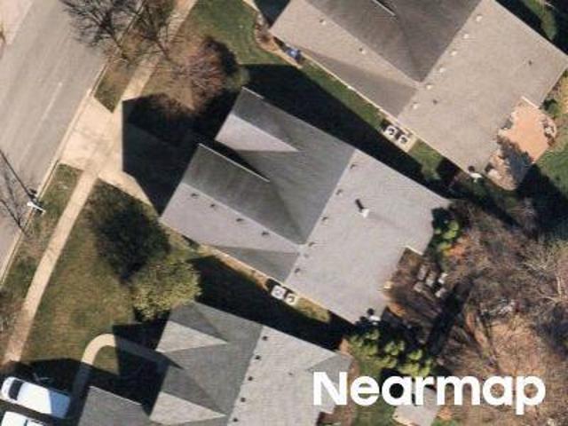 Madison Point Dr