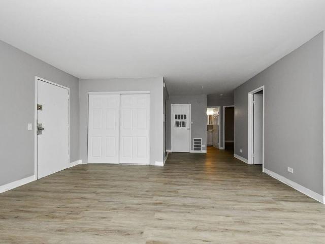 Madison Terrace 3 Bedroom Apartment for Rent at 3121 W Madison St, Chicago, IL 60612 East Garfield Park