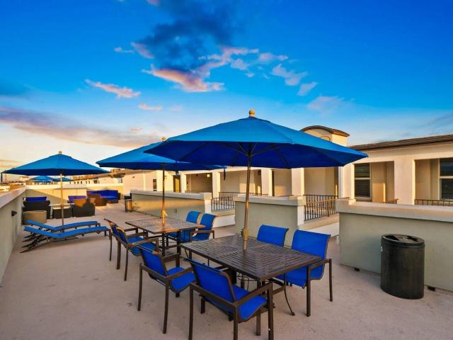 Madison Toluca 3 Bedroom Apartment for Rent at 10407 Magnolia Blvd, Los Angeles, CA 91601 Greater Toluca Lake