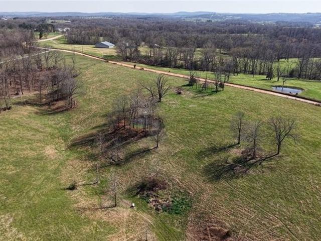 Madison 8520, Huntsville, AR 72740