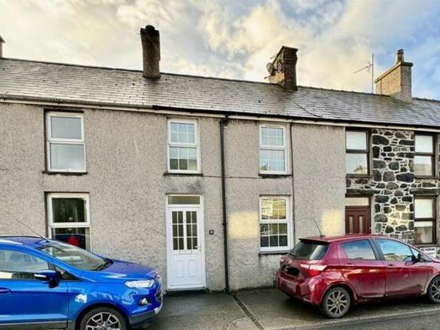 Madoc Street, Y Ffor, 2 Bedroom Terraced