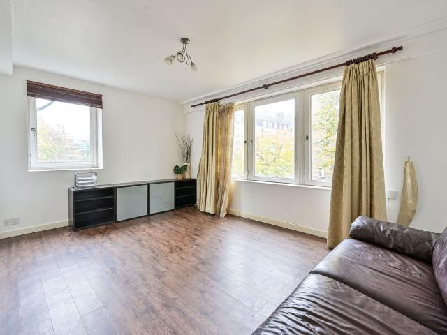 Madron Street, Elephant And Castle, London SE17, 3 bed flat to rent, £2,300 pcm | PrimeLocation