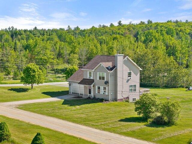 Maefield Ln, Hudson, Home For Sale