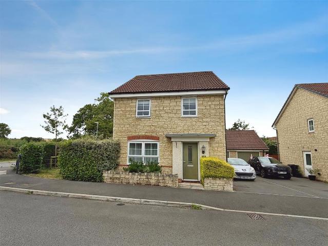 Maes Knoll Drive, Whitchurch, Bristol BS14, 4 bed detached house to rent, £2,000 pcm | PrimeLocation