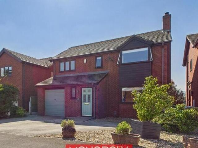 Maes Tyrnog, Llandyrnog, 4 Bedroom House
