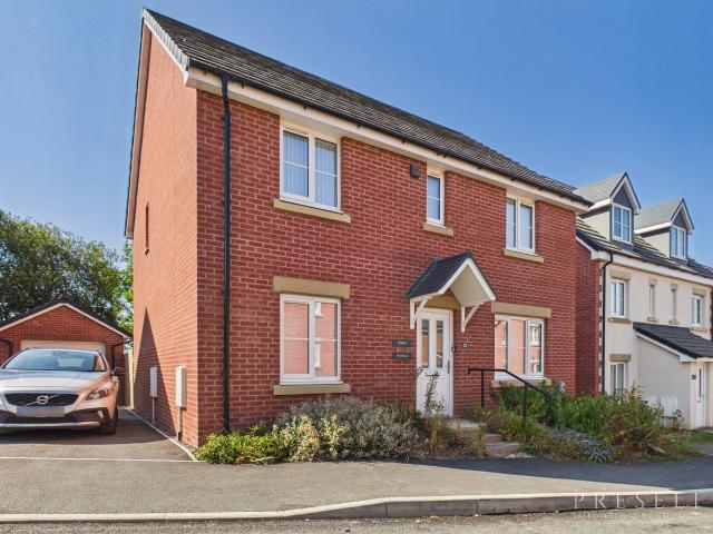 Maes Y Cwrt, Pembrey, Burry Port, Carmarthenshire SA16, 4 bed property to rent, £1,200 pcm | PrimeLocation