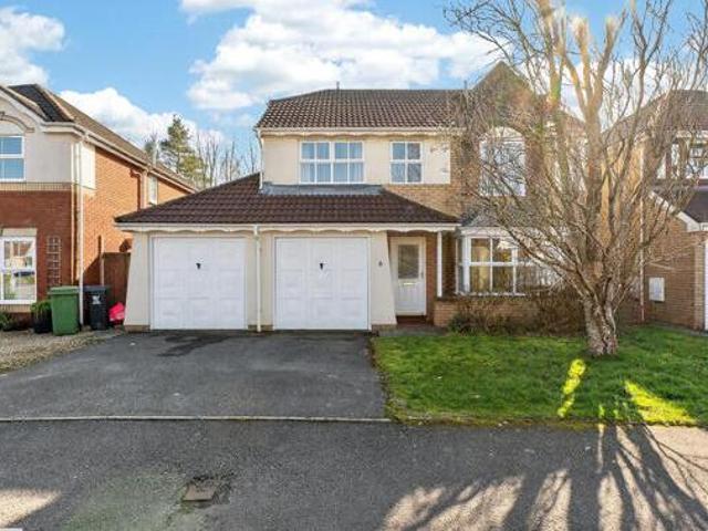 Maes Y Briallu, Morganstown, 4 Bedroom Detached