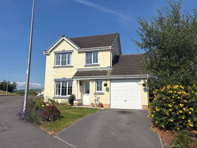 Maes Y Wennol, Carmarthen SA31, 3 bed detached house to rent, £1,000 pcm | PrimeLocation