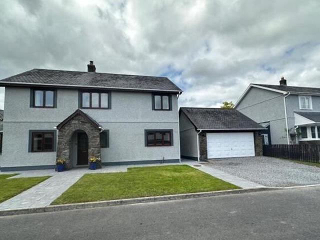 Maescelyn, Talley, 4 Bedroom Detached