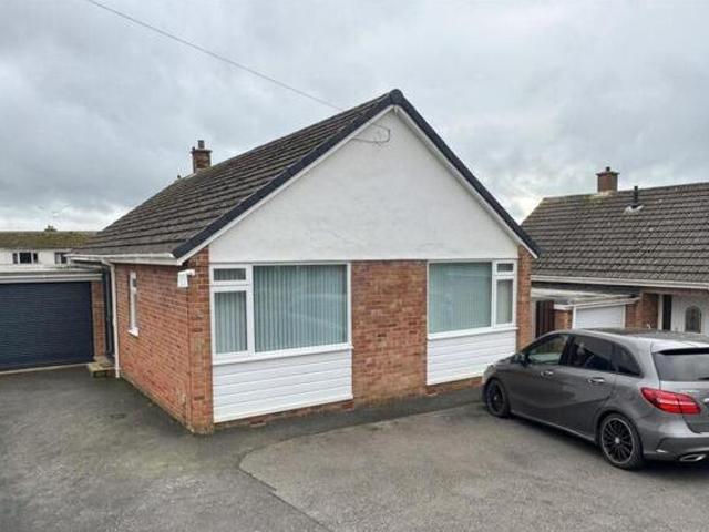 Maeshendre, Waunfawr, 3 Bedroom Semi detached