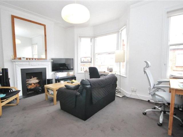 Mafeking Avenue, Brentford, TW8 0NH