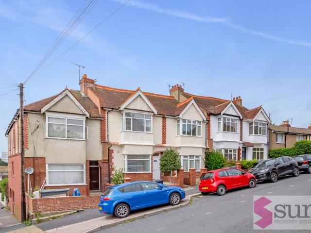 Mafeking Road, Brighton 4 bed terraced house to rent £2,400 pcm £554 pw