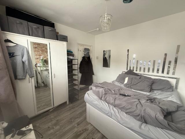 Mafeking Road, Enfield EN1, Room to rent, £800 pcm | PrimeLocation