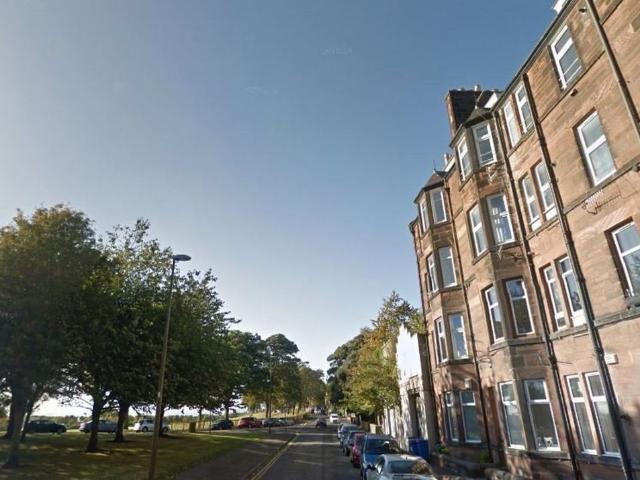 Magdalen Yard Road, Dundee DD1, 3 bed flat to rent, £1,440 pcm | PrimeLocation