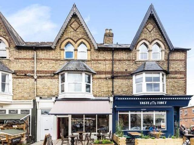 Magdalen Road, East Oxford, 4 Bedroom Flat