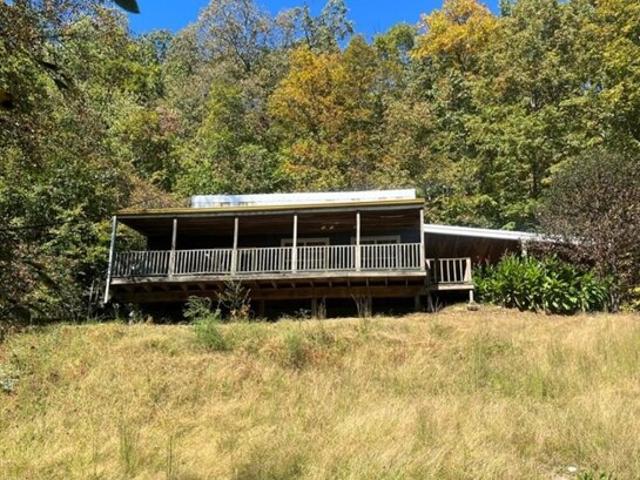 Maggard Ridge Rd, Hazard, Home For Sale