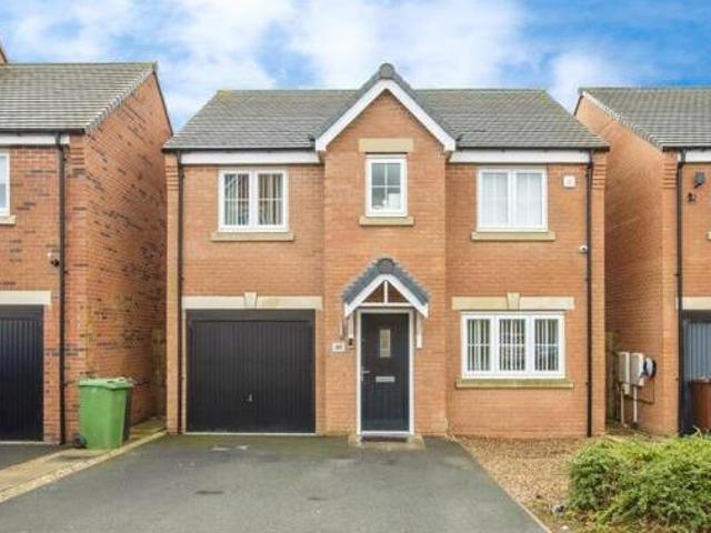 Maggie Barker Avenue, Crossgates, 4 Bedroom Detached