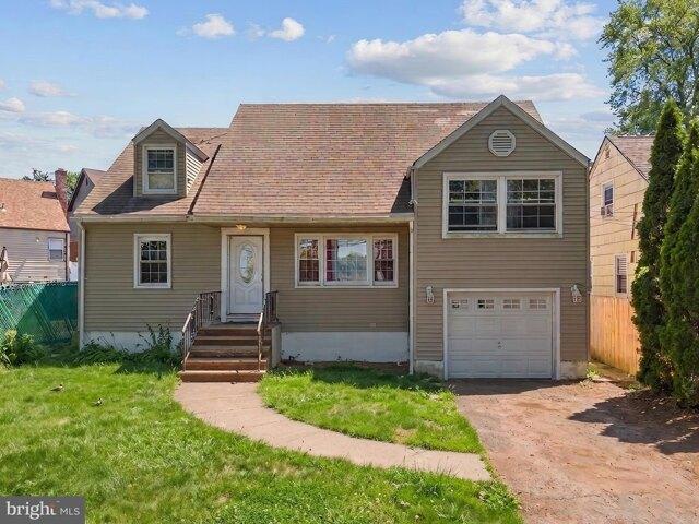 Magie Ave, Elizabeth, Home For Sale