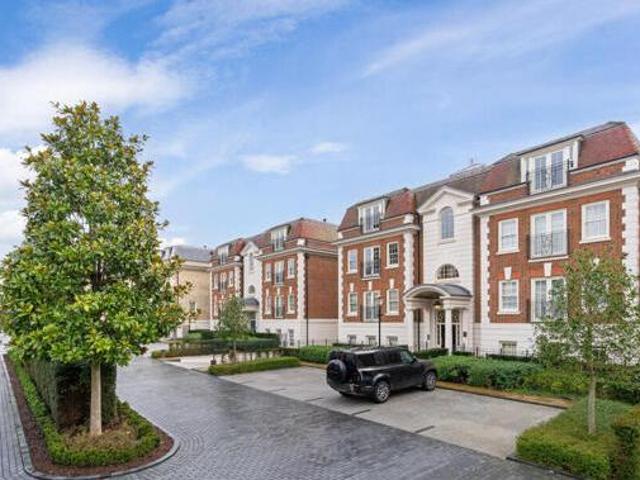 Magna Carta Park, The Huntingfield, 3 Bedroom Flat