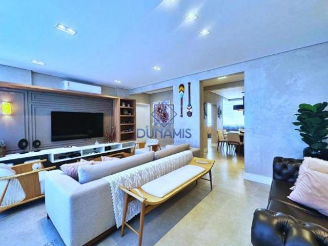 MAGNÍFICO APARTAMENTO À VENDA NA PRAIA DAS PITANGUEIRAS COM VISTA TOTAL