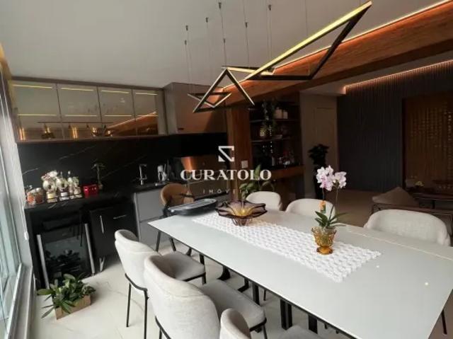 Magnífico apartamento de alto padrão na charmosa Mooca, com amplos 134 m², 3 Quartos, 3 vagas fixas