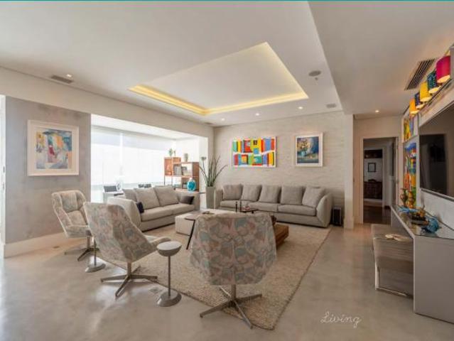 Magnífico apartamento pronto para mudar! +Mercedes blindada SLK200
