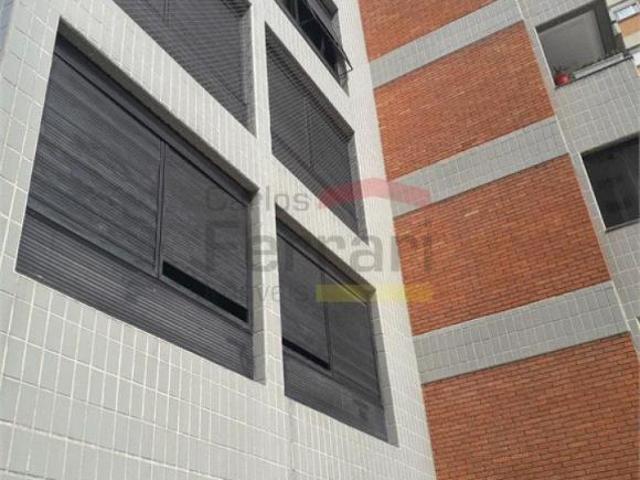 Magnifico apartamento um por andar na melhor localização da Água Fria. Quatro dormitórios