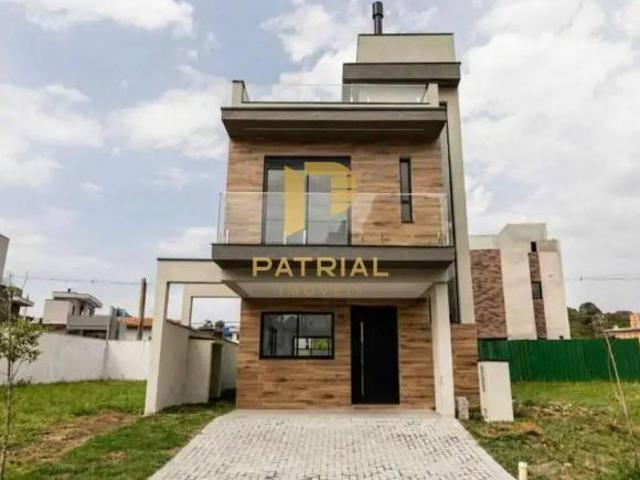 Magnífico Sobrado dentro de condomínio à venda no bairro Santa Cândida