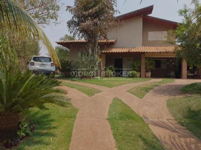 Magnífico rancho em condomínio à venda em Fronteira MG, Enseada Azul II: 2 quartos, 1 suíte, 1 sala