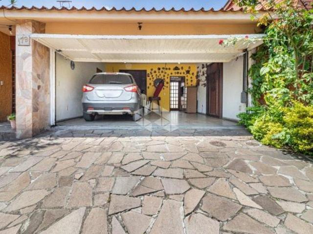 Magnifica casa térrea no Jardim Lindóia