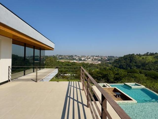 Magnifica casa á venda no Condomínio Itaporã em Atibaia SP pronta para morar