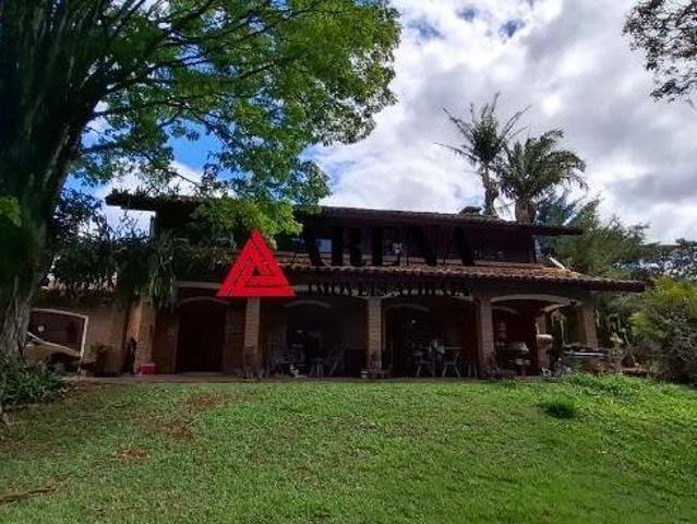 Magnífica casa à venda em Atibaia SP, no Retiro das Fontes: 4 quartos, 4 suítes, 4 salas, 6 banheiro