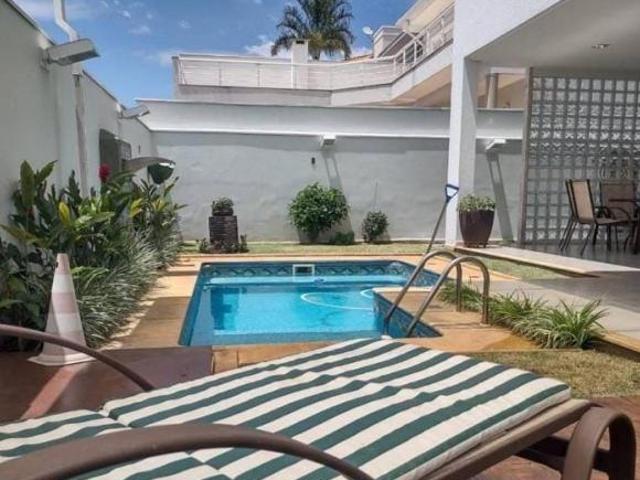 Magnífica Casa Contemporânea à Venda no Condomínio Residencial Aldeia da Mata