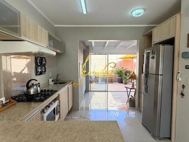 Magnifica casa em condomínio fechado Casa Hermosa com 2 dormitórios