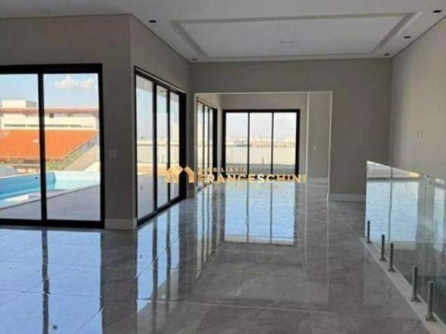 MAGNÍFICA CASA NOVA no RESERVA DO PARATEHY 05 SUÍTES TERRENO com 900m2 e A.C. de 460m2 URBANOV