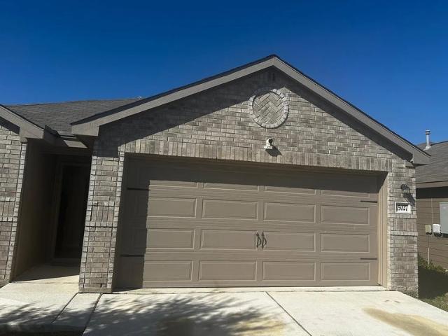 Cool place in Von Ormy