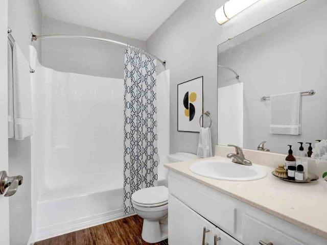 Magnolia 1 Bedroom Apartment for Rent at 14358 Magnolia Blvd, Los Angeles, CA 91423 Sherman Oaks